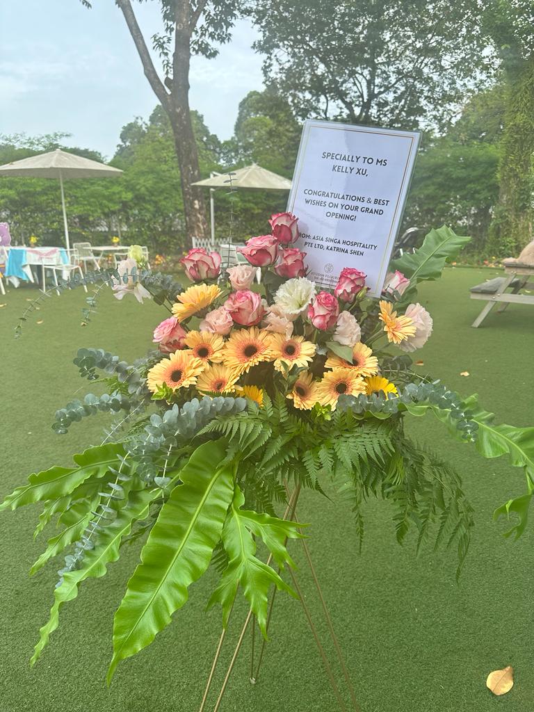 Congratulatory Stands – studioflourish
